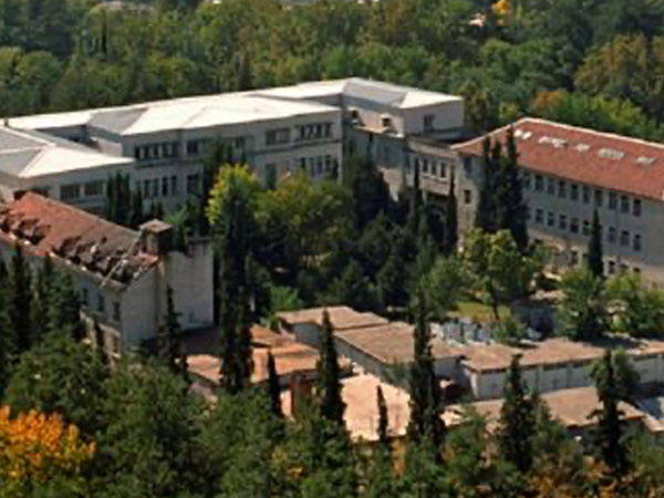 Община Сандански работи активно за привличането на медицински специалисти увери кметът